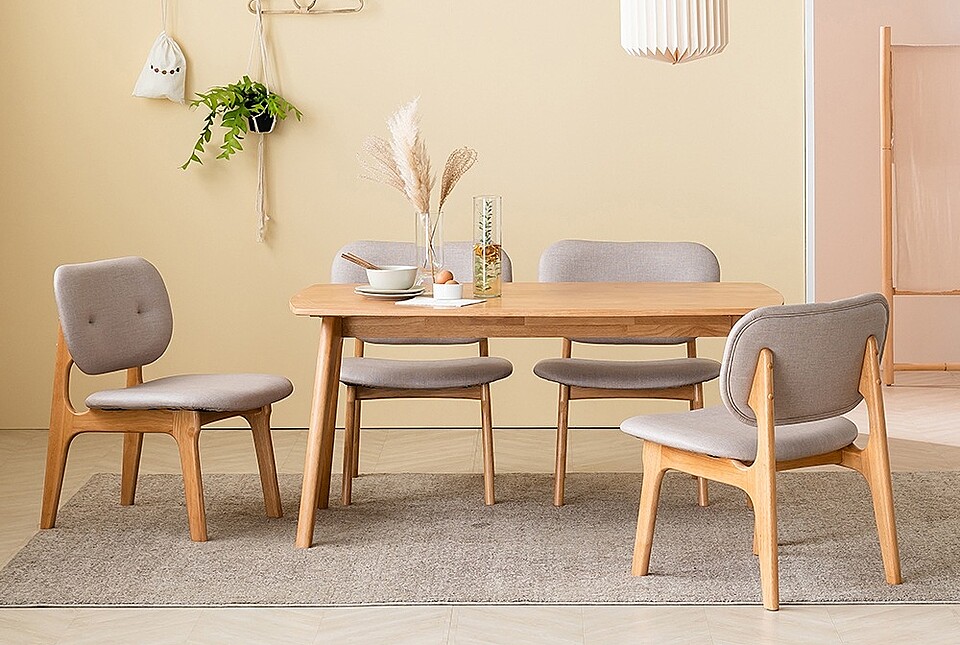 Rounding Low Wood Dining Table Set for 4