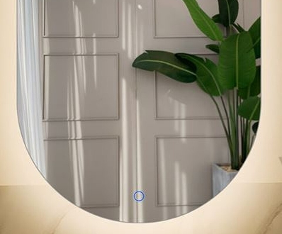 LED Ruby Mirror Light