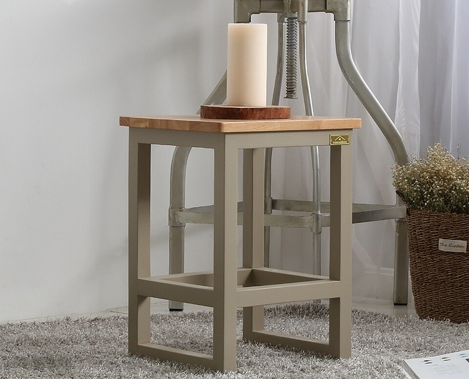 Stool Auxiliary Chair