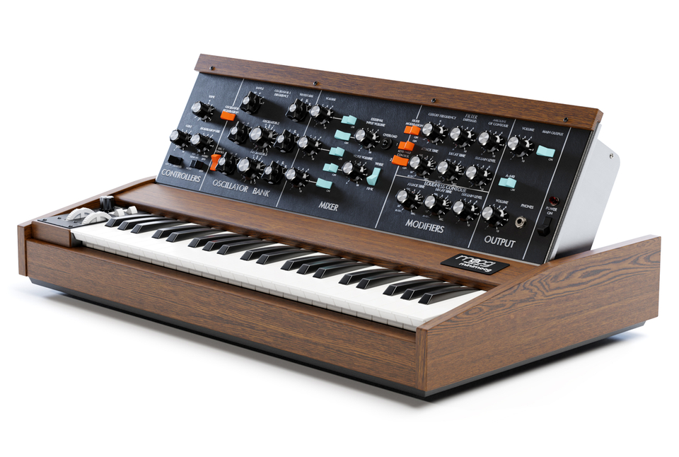 Minimoog Model D