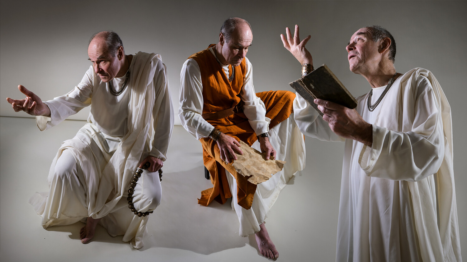 A Prophet- Photo Reference Pack For Artists 409 JPEGs noAI